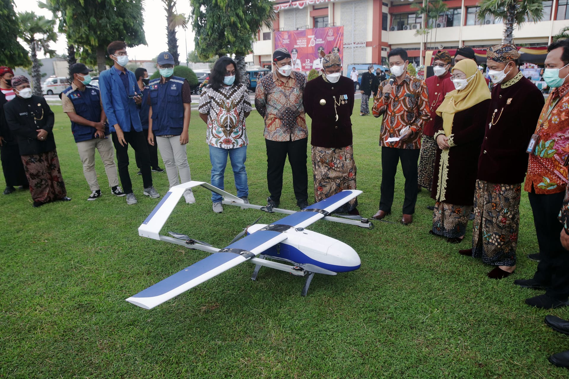 Archipelago of Innovation: How AI and Robotics are Redefining Indonesia ...